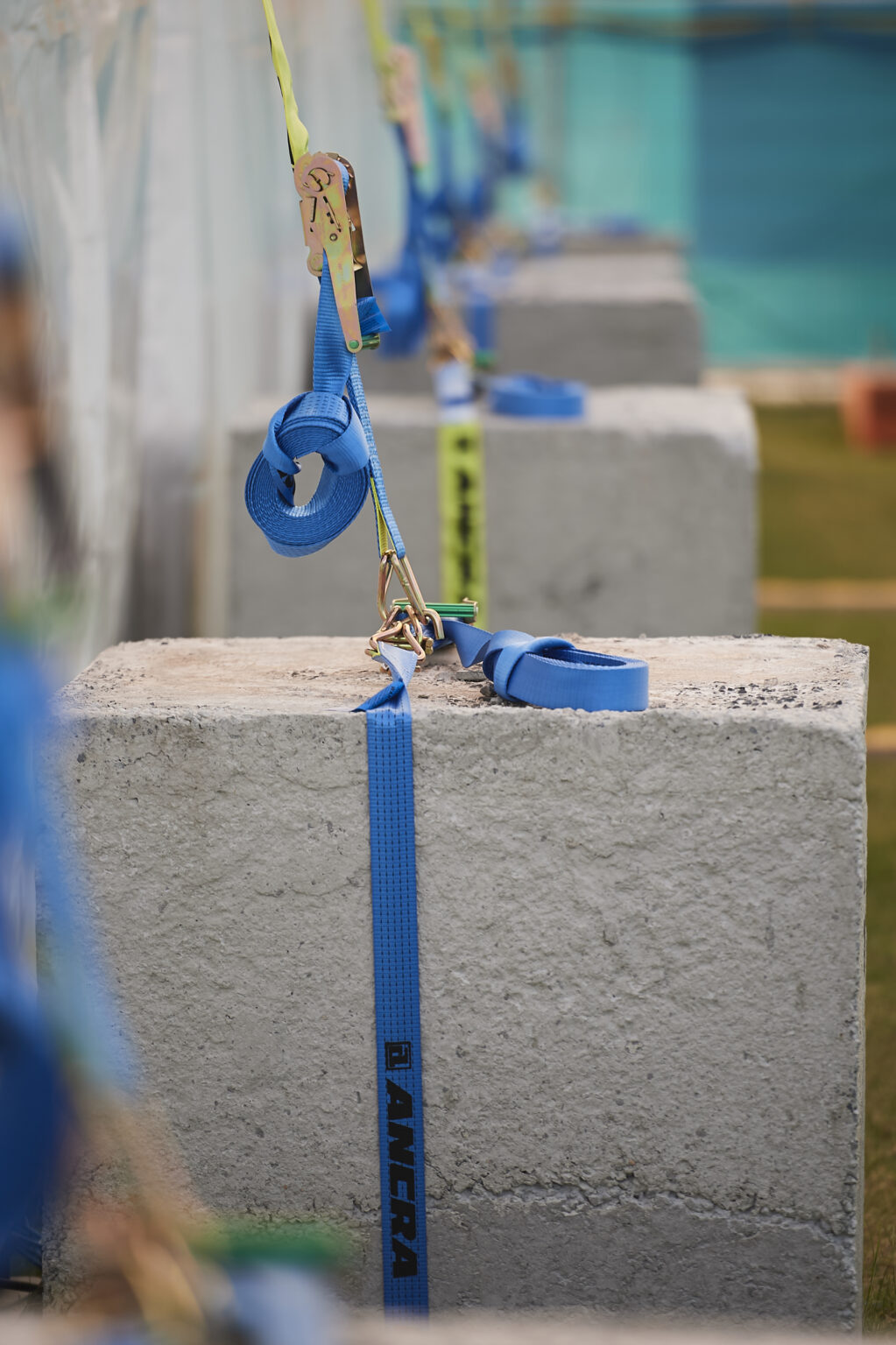 1 Ton Anchor Bloc - Browse Hire Range Online Or Call 1300 360 424