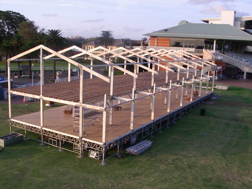 Temporary Deck Sub Frame System - Browse Hire Range Online Or Call 1300 ...