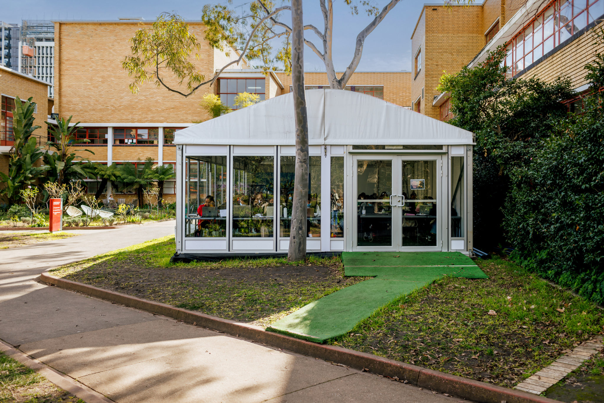 Temporary Building at Mac Robertson Girls School - Moreton Hire